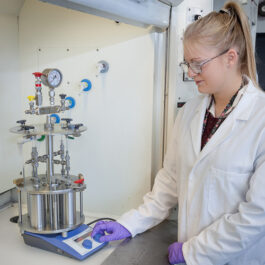 Custom MULTICELL Parallel High Pressure Reactors - Asynt