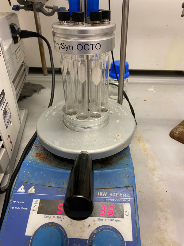 Heriot-Watt University - Parallel Inert Chemistry with the DrySyn Octo ...